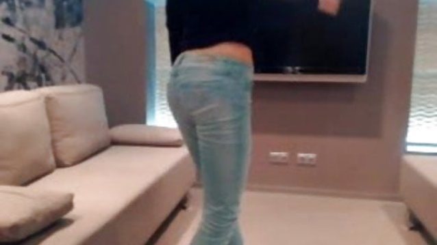 Whos This Camgirl 668053 ›