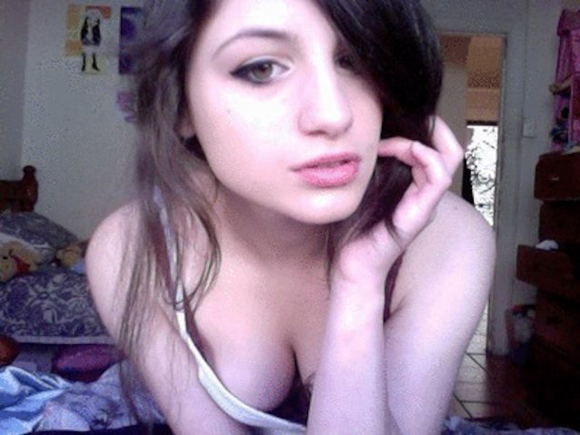 Name Of Young Emo 1 Reply 920334 ›
