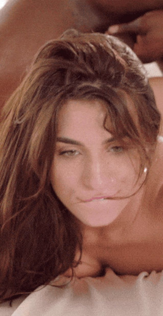 Whats The Name Of This Girl Dana Wolf 1016682 ›