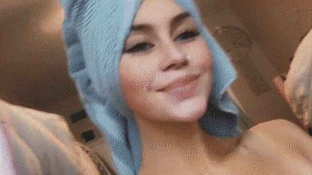 Who Is She Please Help Me 1080594 › 