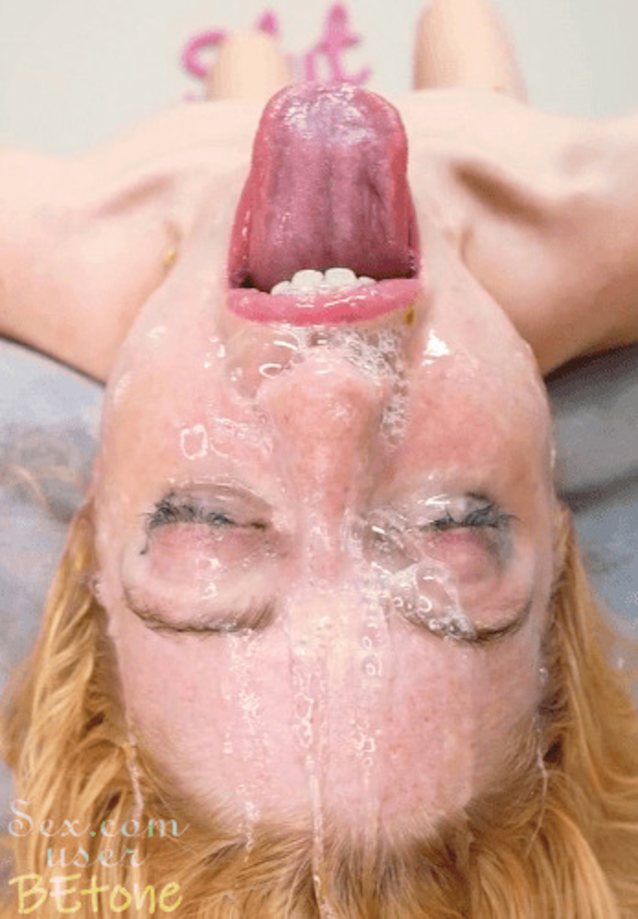 Who Is This Blonde With The Sexy Tongue 2 Replies 1317337 ›