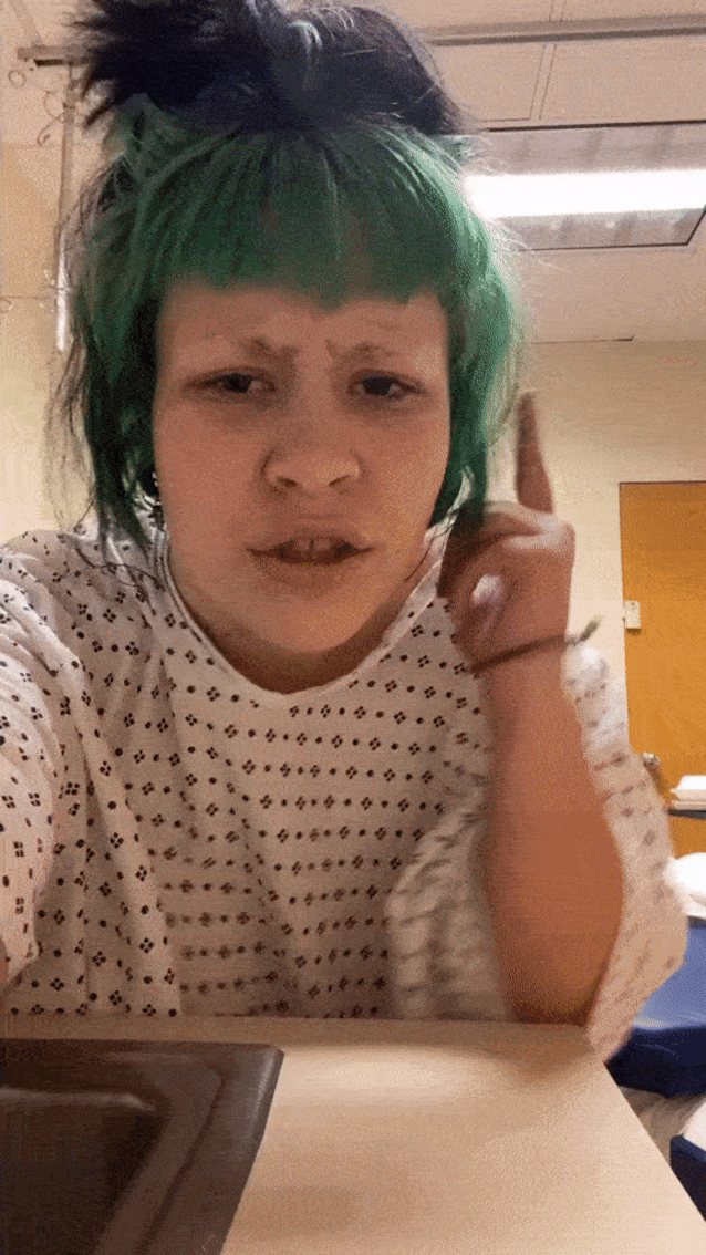 Who Is This Green Haired Girl 1 Reply 1354690 ›
