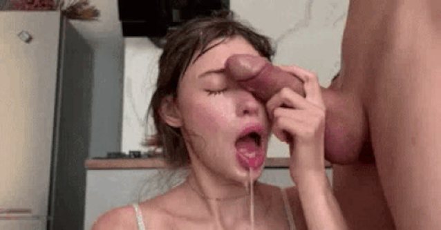 Source On This Pretty Girl Rubbing A Cock All Over Her Face Anna Ralphs 1421813