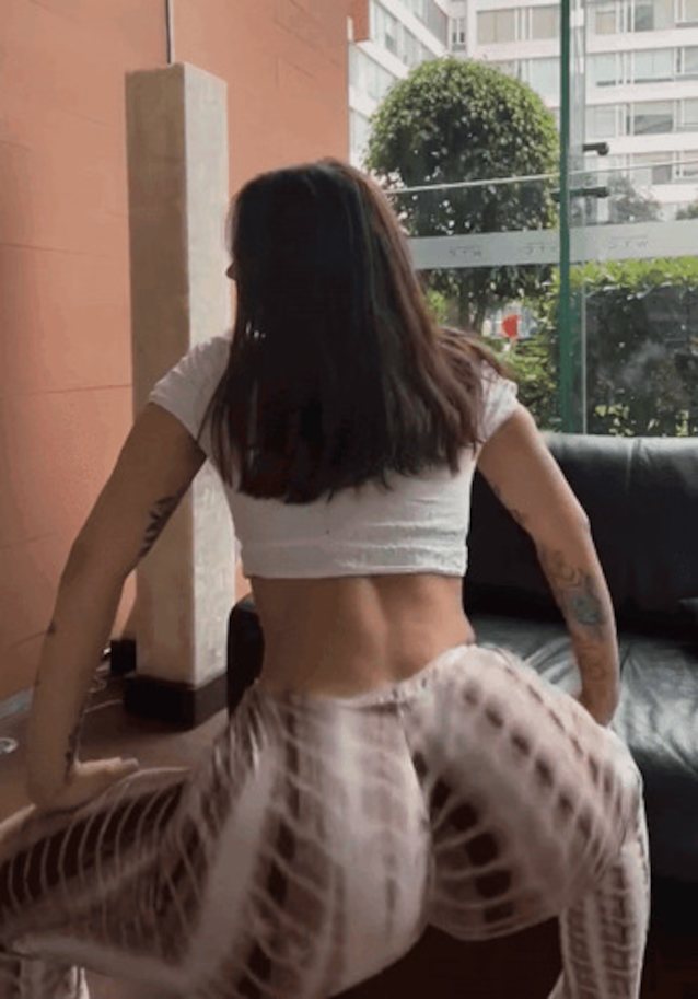 What is the name of the girl twerking - Valeria Alejandra #1604148 › NameThatPorn.com