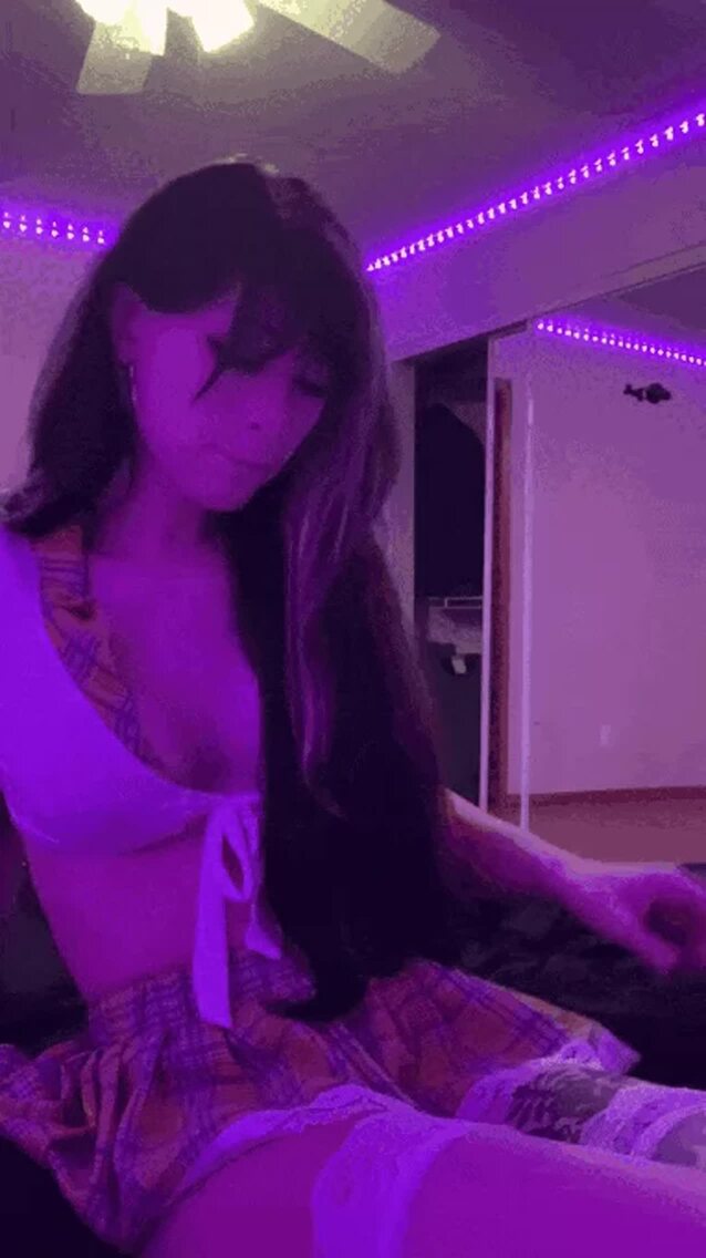 Name Of Trans With Tattoos Spreading Legs Presenting Cock Shemale