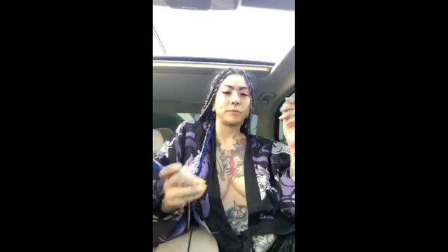 Whats The Name Of This Asian Tattoo Periscope Girl 1710330
