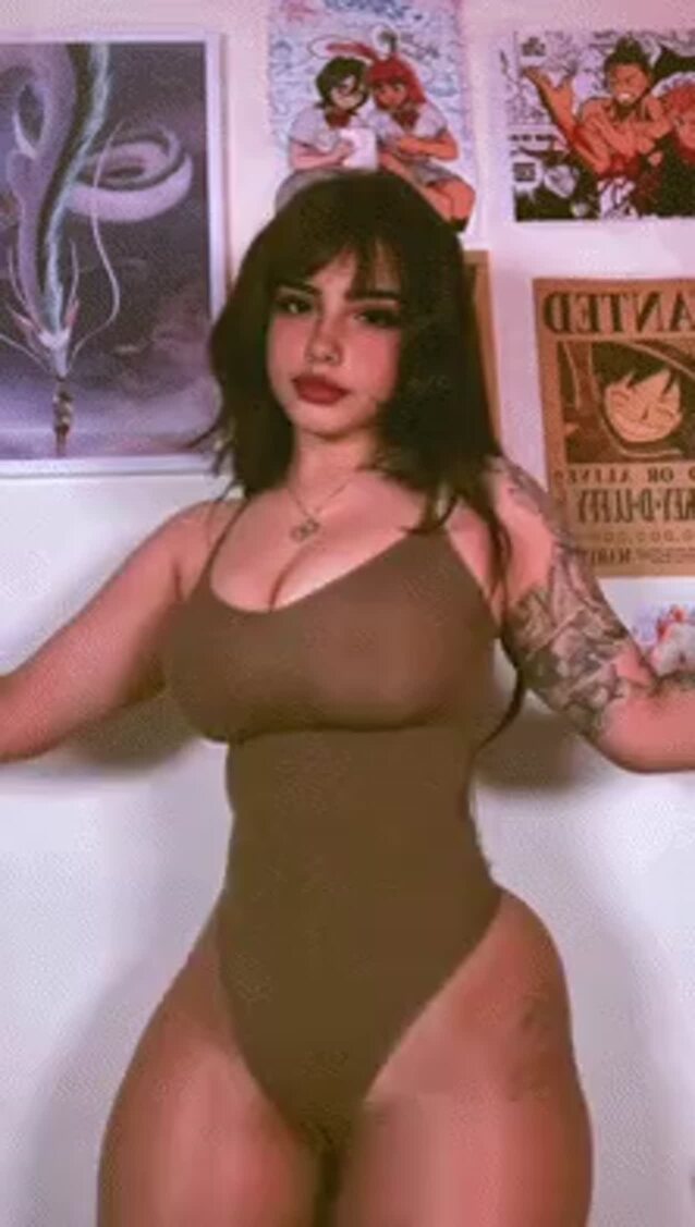 who is this big titted girl? - Gigiibunnyy #1744107 › NameThatPorn.com