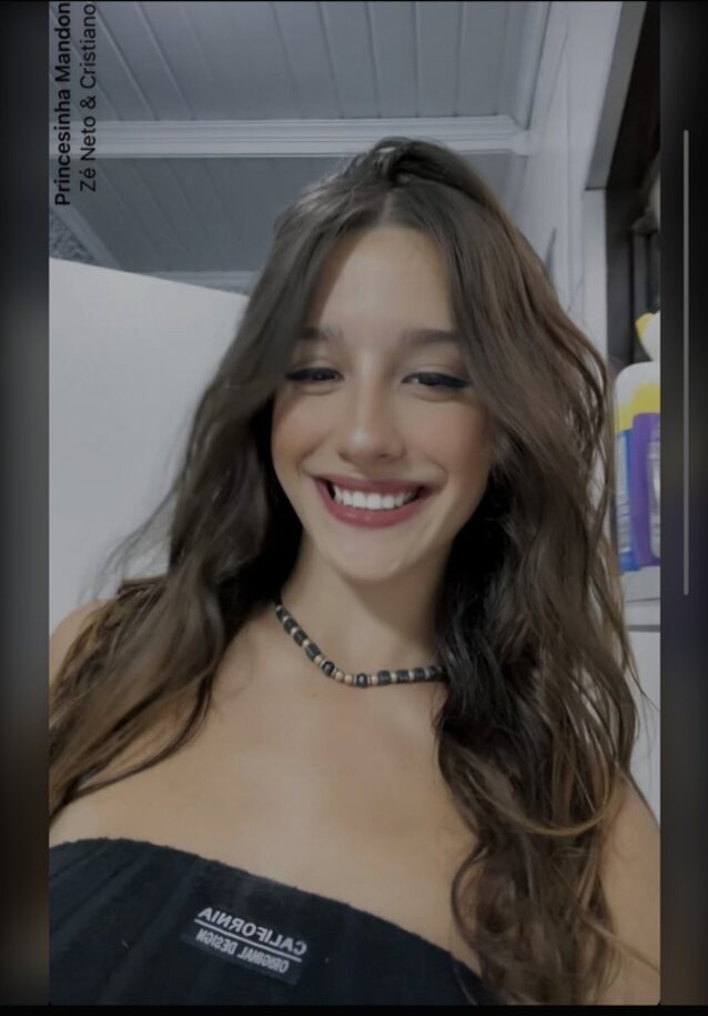 Does Anyone Know Her Name 1775450 ›